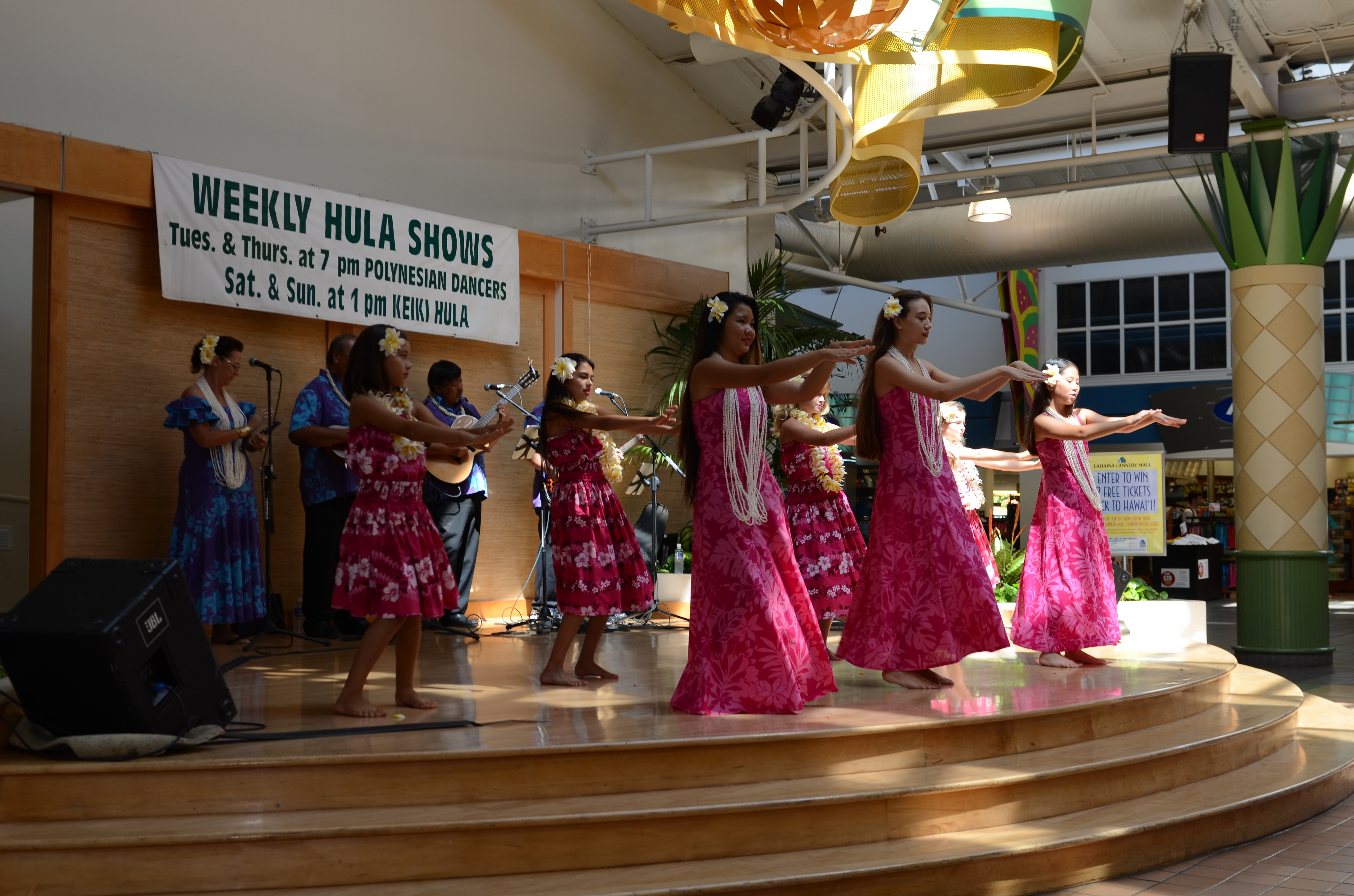 Na Pua O Kapi'olani Hula Studio « dedicated to teaching the traditional ...